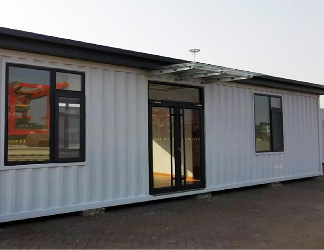 simple container homes|ready made container homes|converted container homes