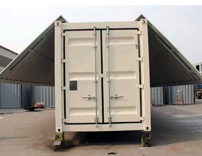 Spread-wing Container